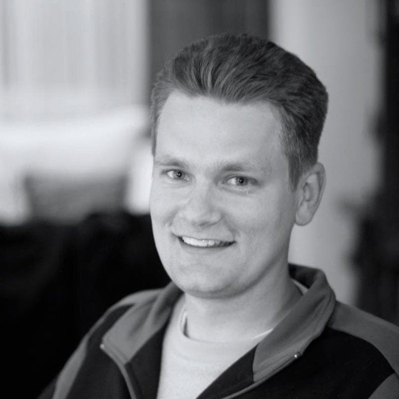 What it Looks Like to Fully Rely On God (And Not Yourself)